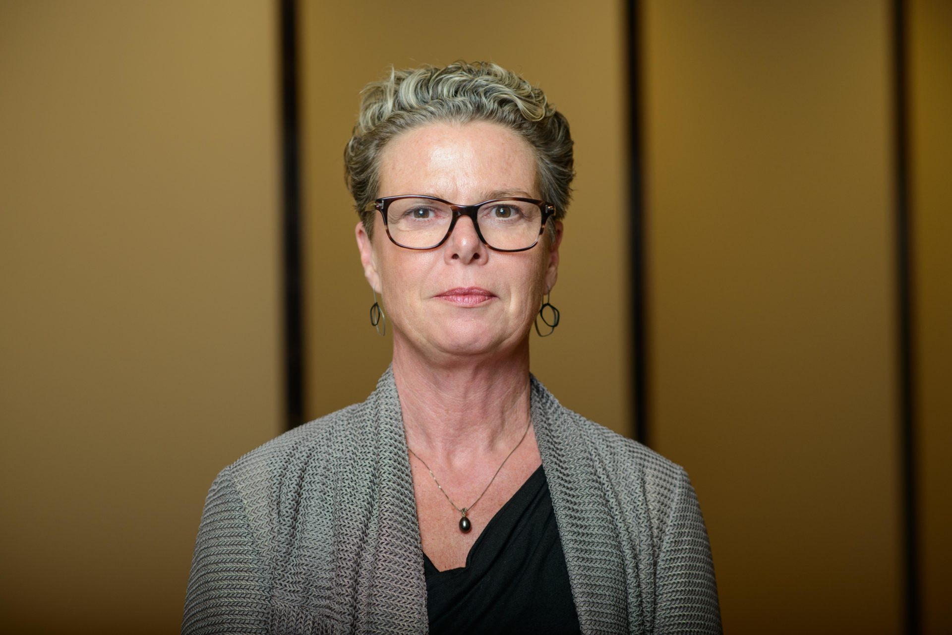 Julie-Hare - Pilbara
